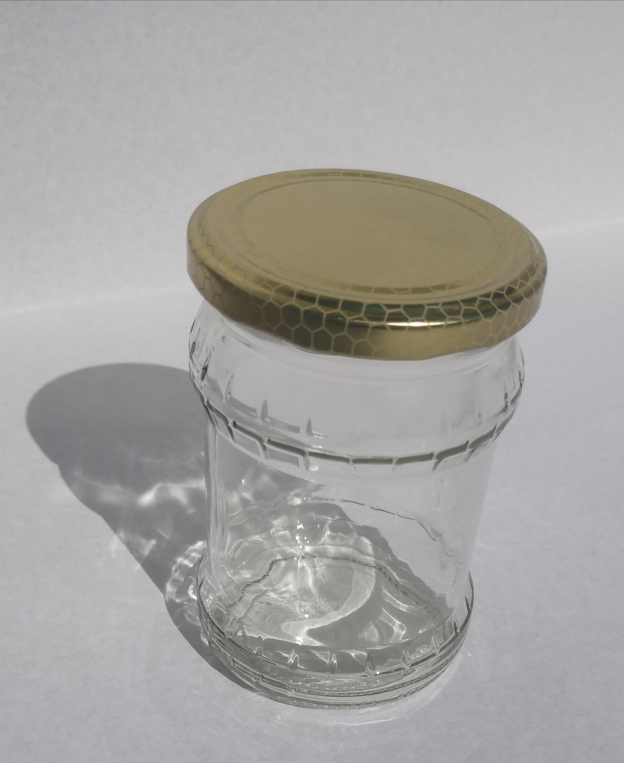 Stiklainiai | Taros centras